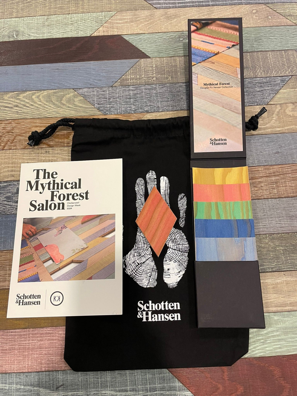 Elle Decoration sitúa el «Salón del Bosque Mítico» en el octavo puesto ...